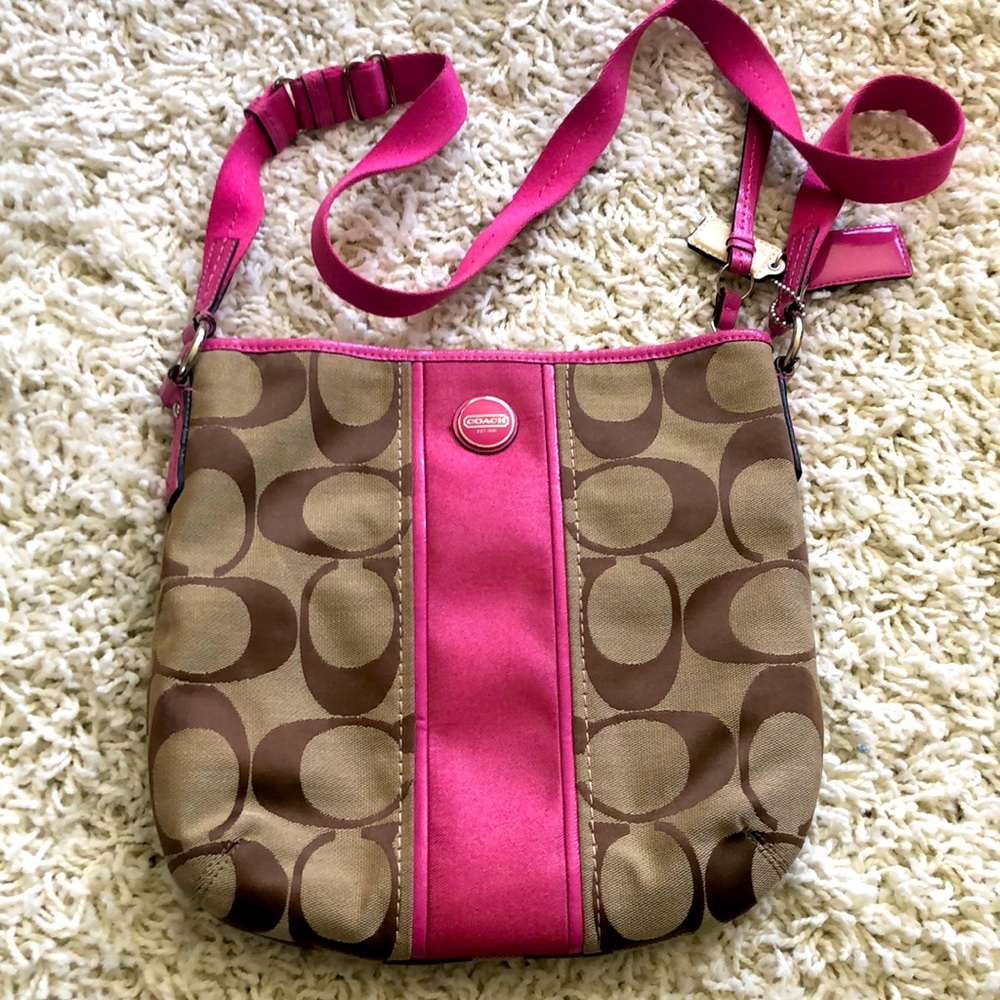 Coach Crossbody Bag With Pink Trim - Gem